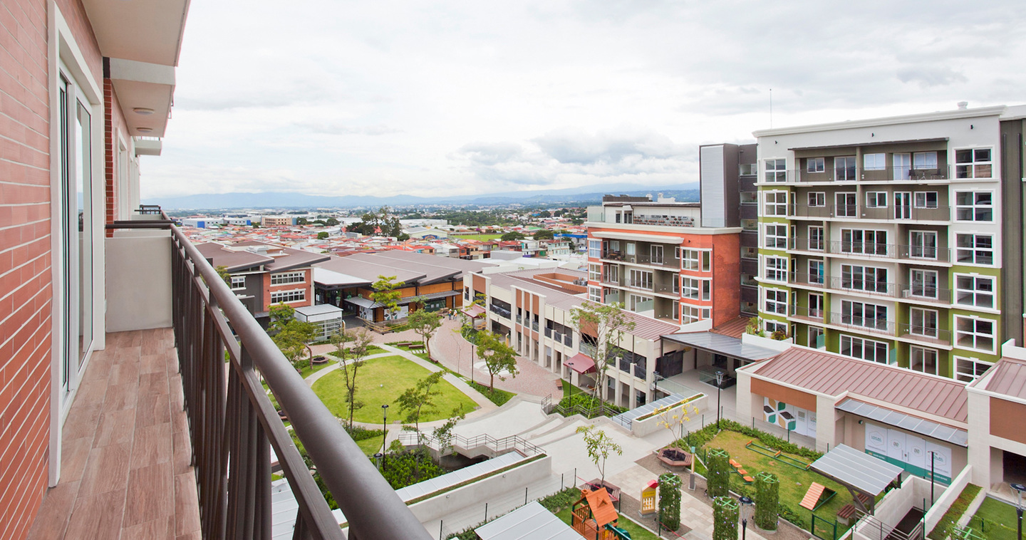Santa Verde 7th Floor Condo With Panoramic View, Santa Verde, Heredia ...