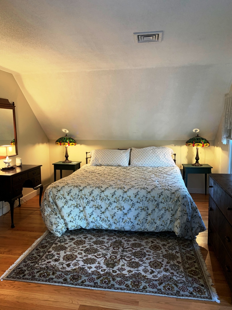 21 Windsor Drive, Edgartown, MA 02539