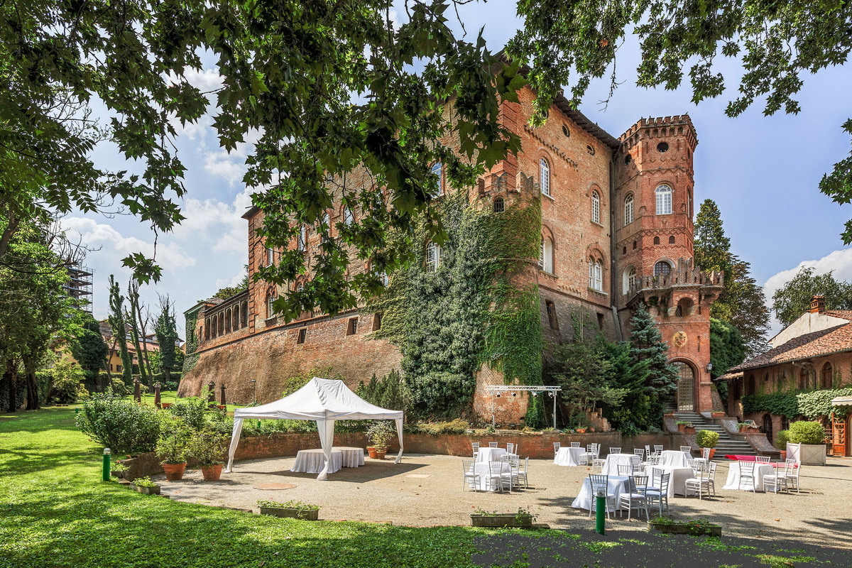 Stunning Castle In The Piedmont Region Of Italy, Acqui Terme, Piemonte ...