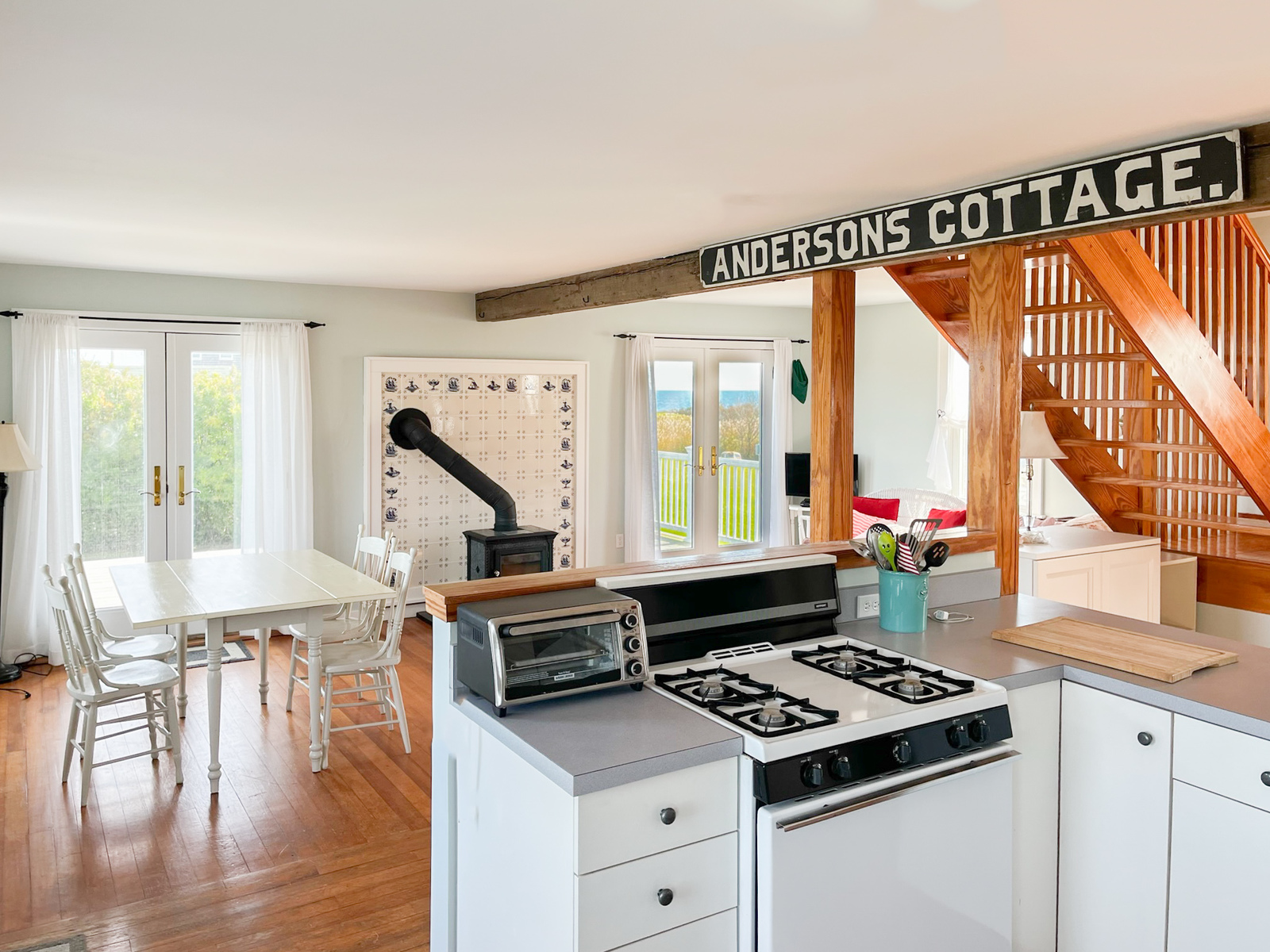 293 Spring St, #*Anderson Cottage*. STR-25057 ONLY IN SHOULDER SEASONS ...