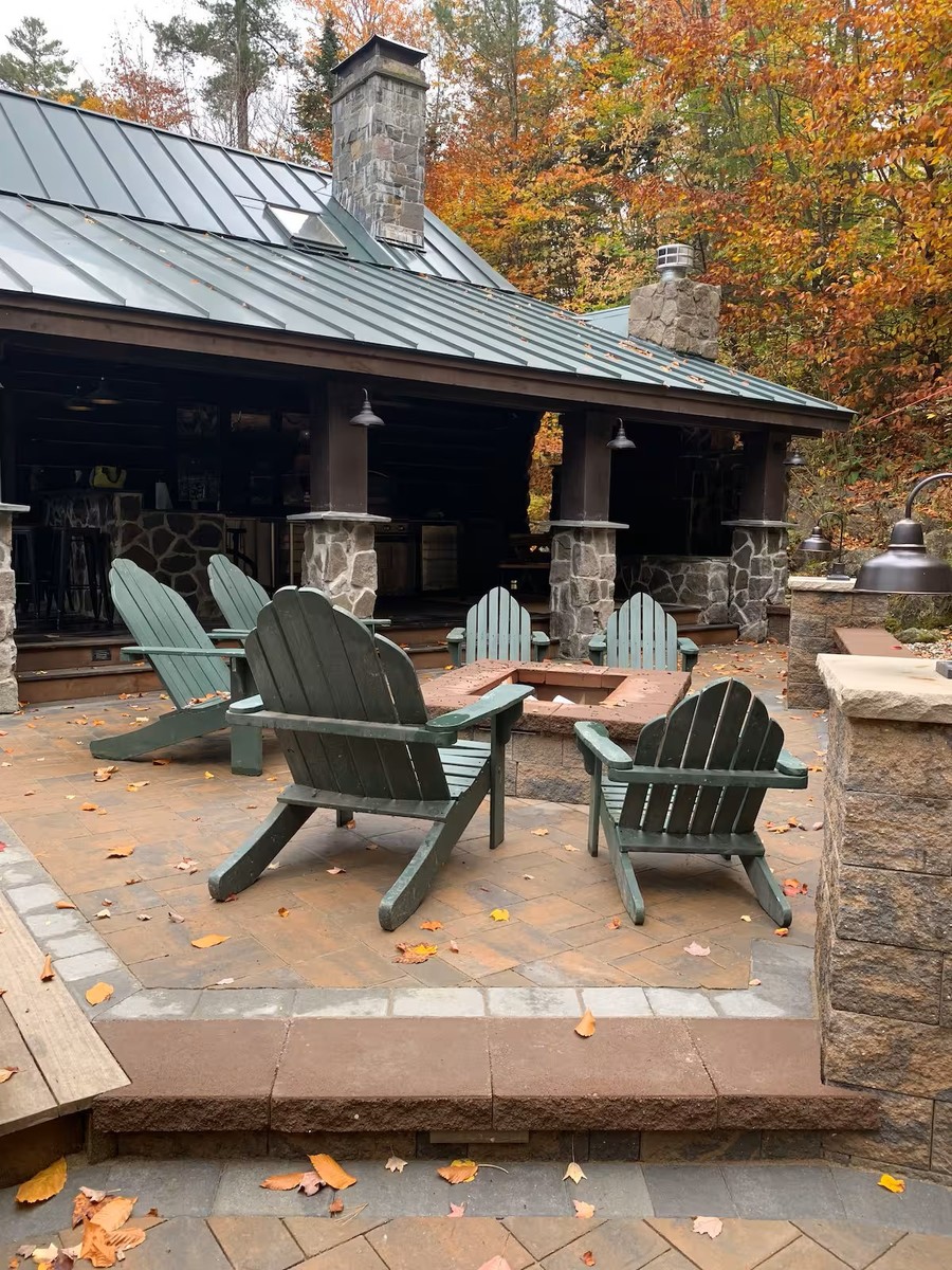 Single Family Home | Beaver St. Community 3 Bed 4 Bath Home Rental ...